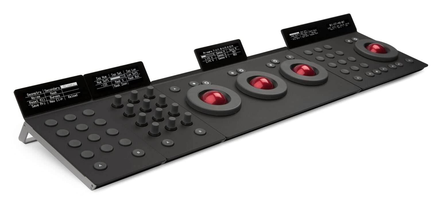 10 Best Video Editing Controllers And Panels - Techyv.com