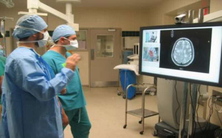 Top 10 Innovations In Gesture-Based Interfaces - Techyv.com